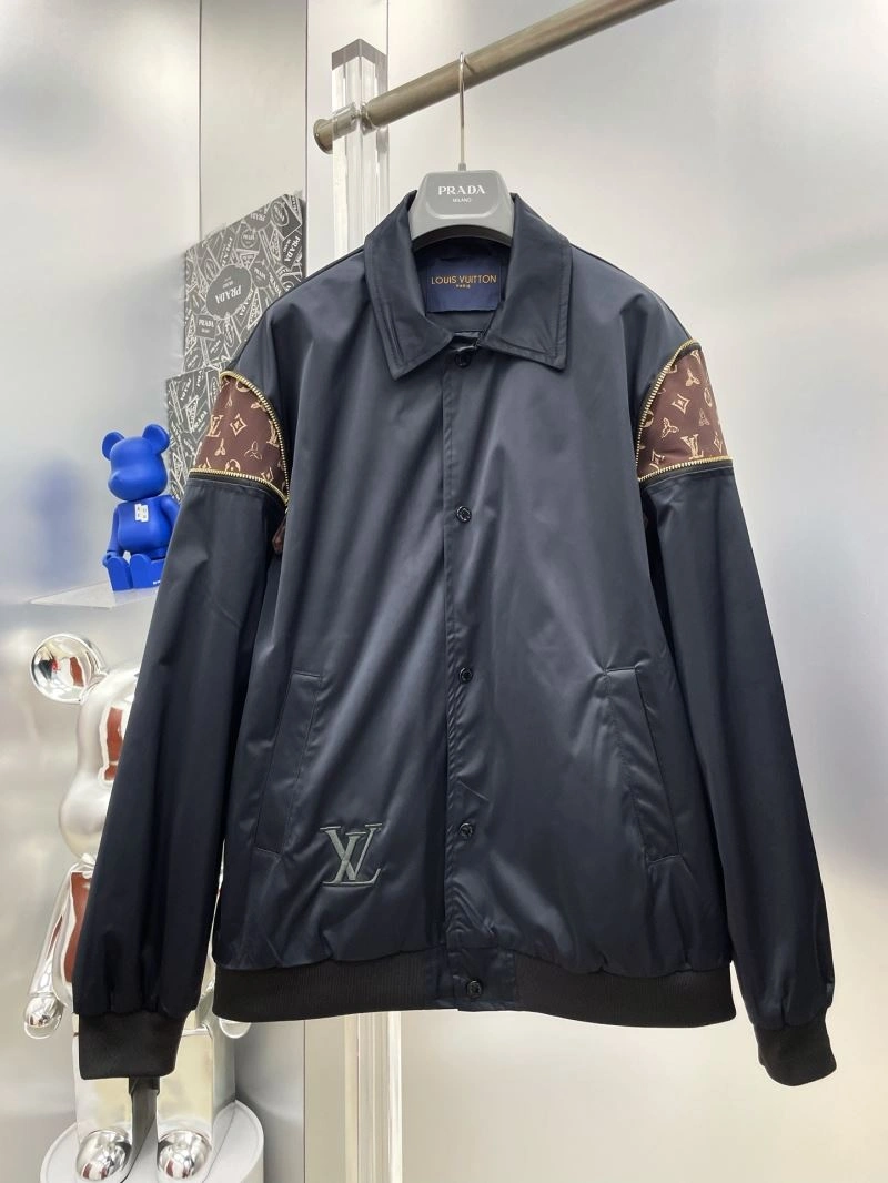 Louis Vuitton Outwear