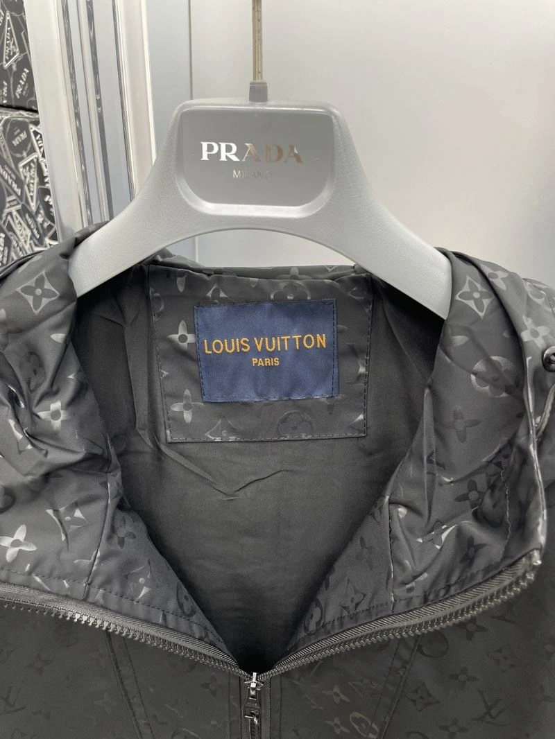 High accuracy Louis Vuitton Outwear