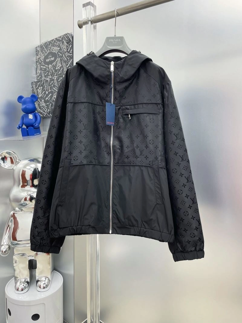 Louis Vuitton Outwear