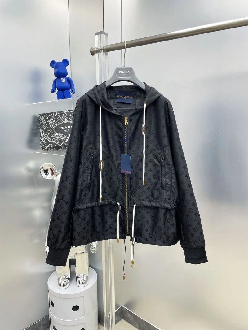 Louis Vuitton Outwear