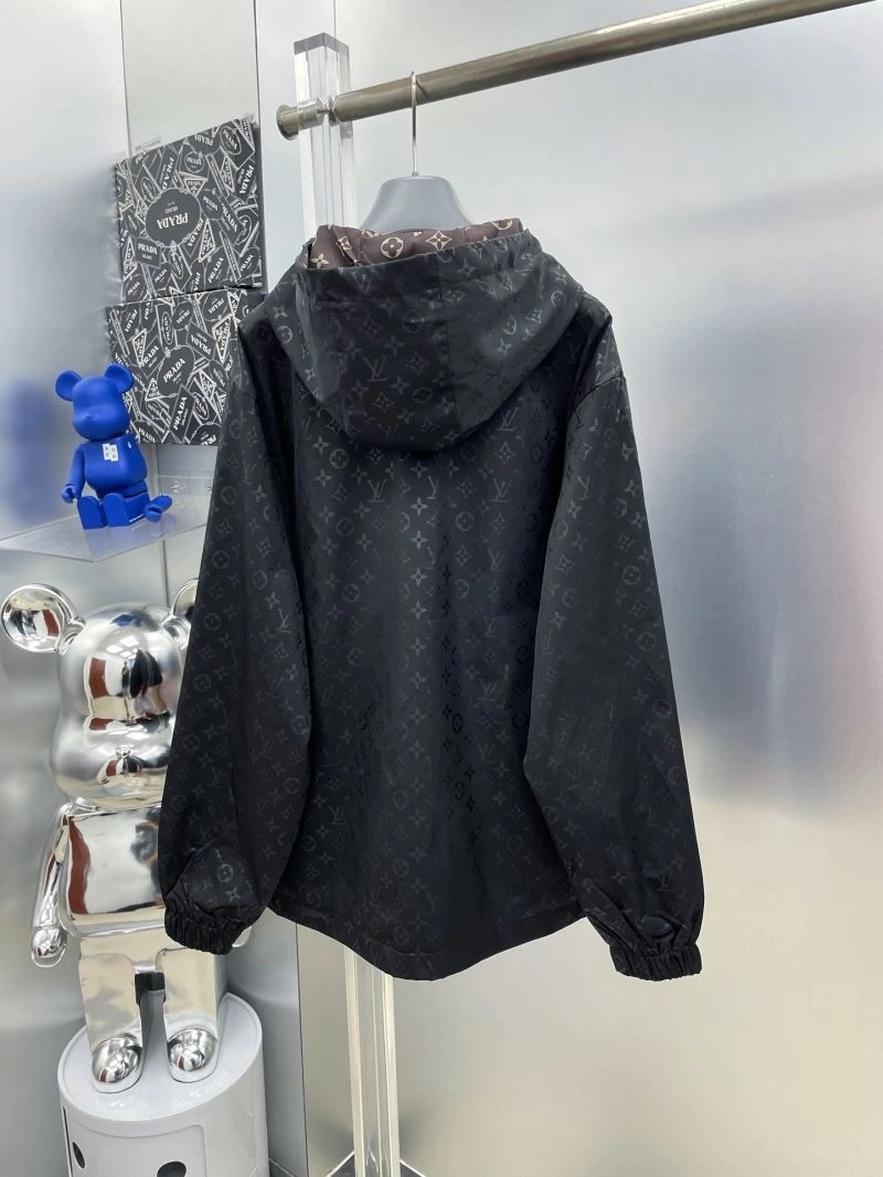 Real Louis Vuitton Outwear