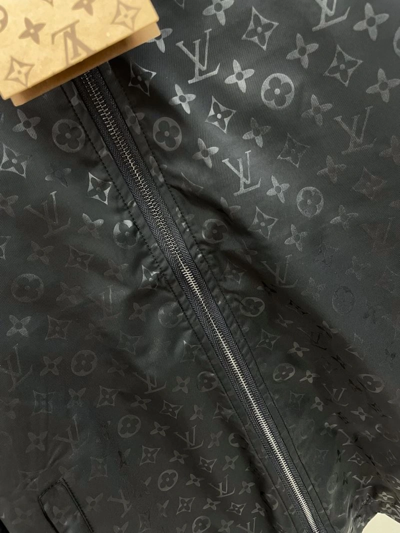 Real Louis Vuitton Outwear