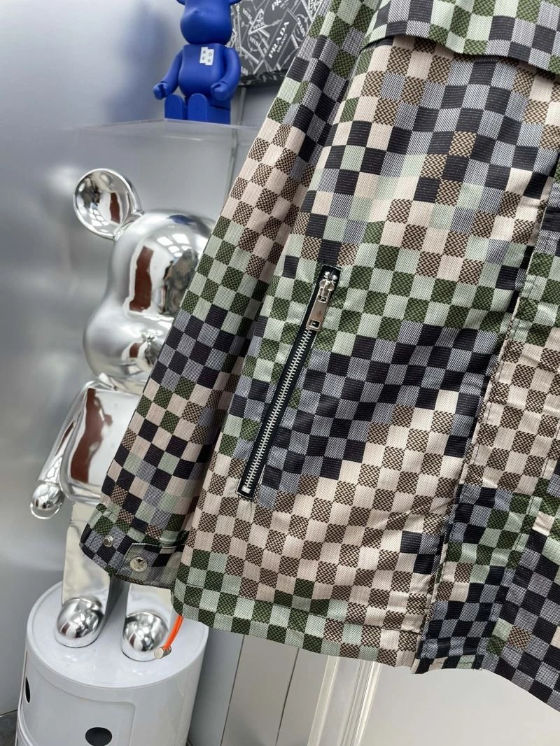 Real Louis Vuitton Outwear
