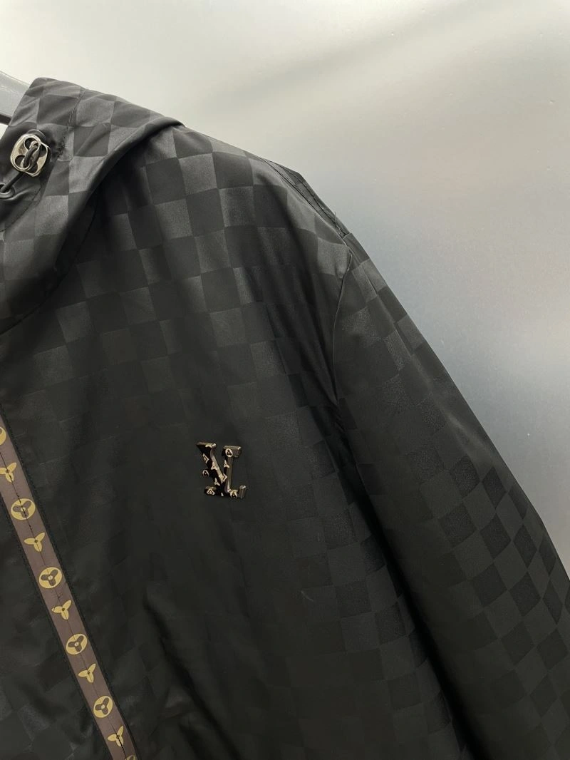 Real Louis Vuitton Outwear