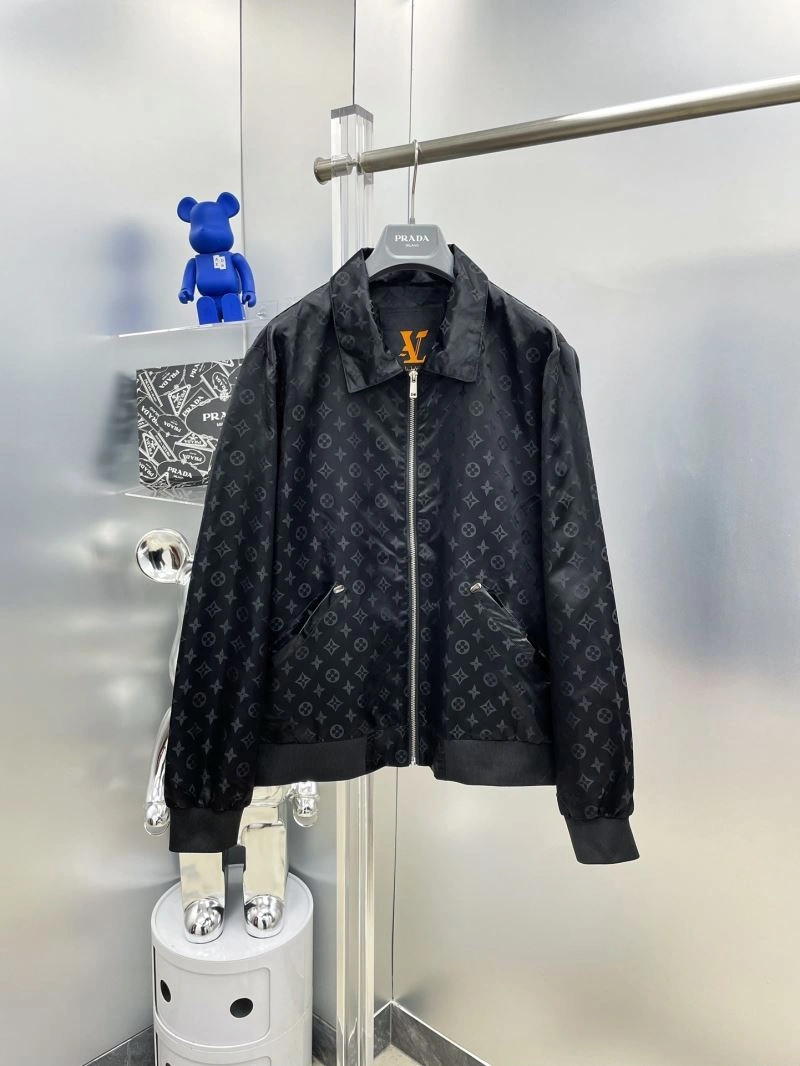 Louis Vuitton Outwear