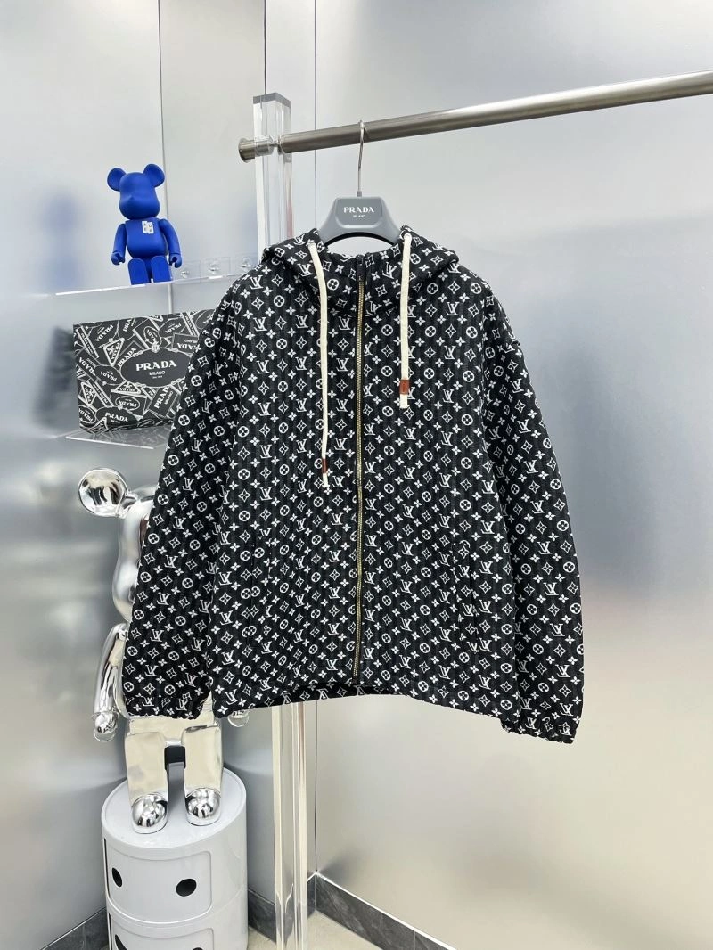 Louis Vuitton Outwear