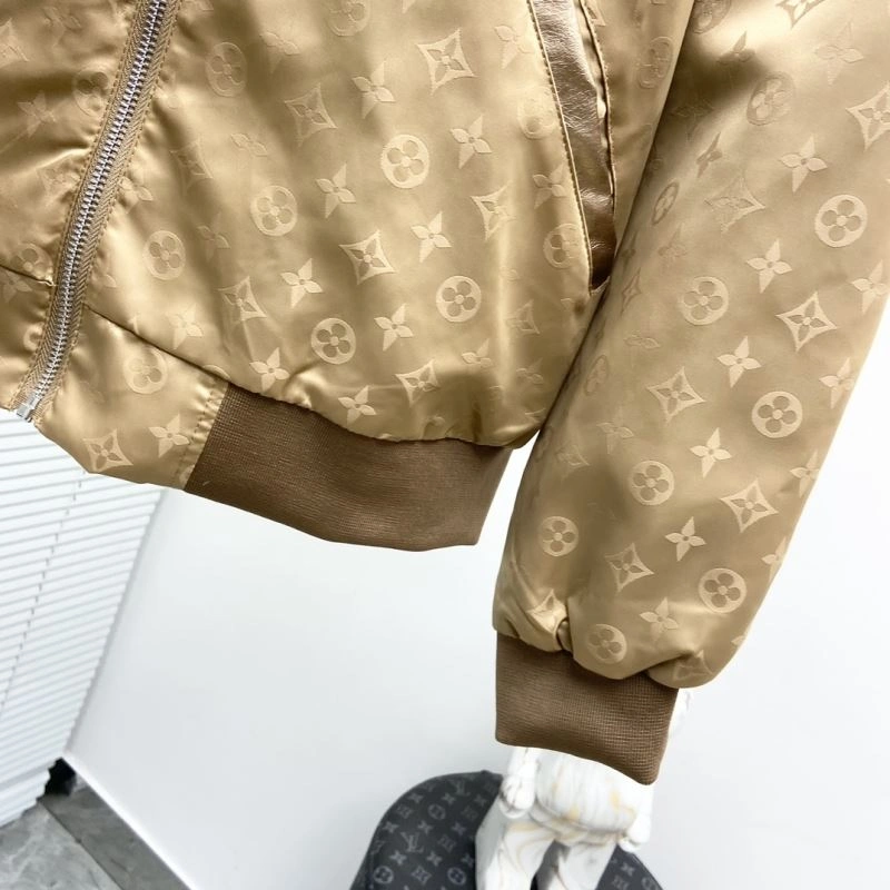 High accuracy Louis Vuitton Outwear