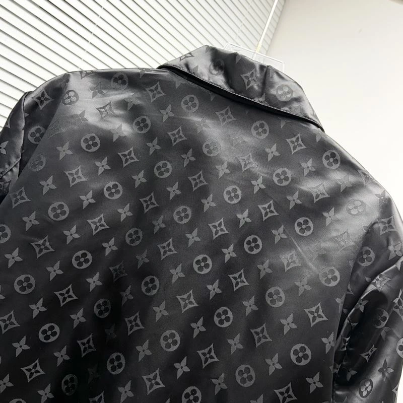 High accuracy Louis Vuitton Outwear