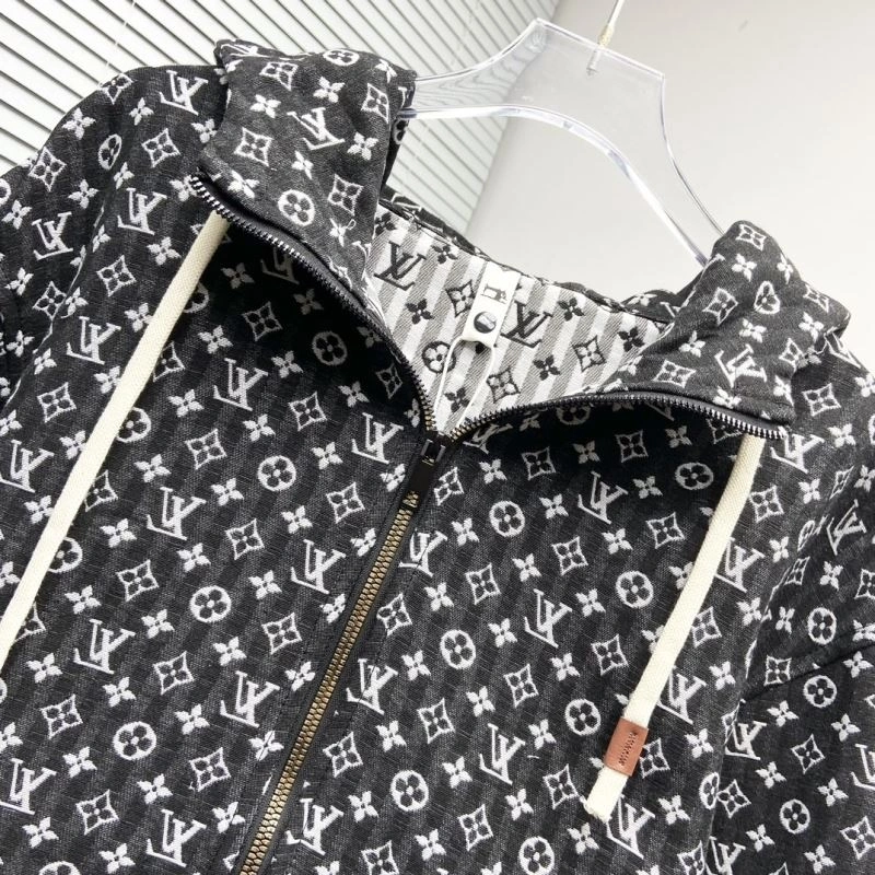 Exact replica Louis Vuitton Outwear