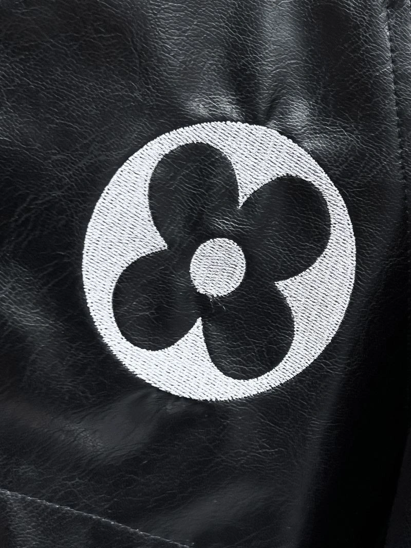 Legit Louis Vuitton Outwear