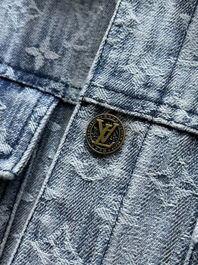 Real Louis Vuitton Outwear