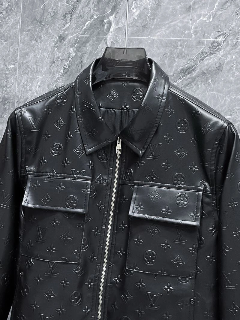 Official Louis Vuitton Outwear