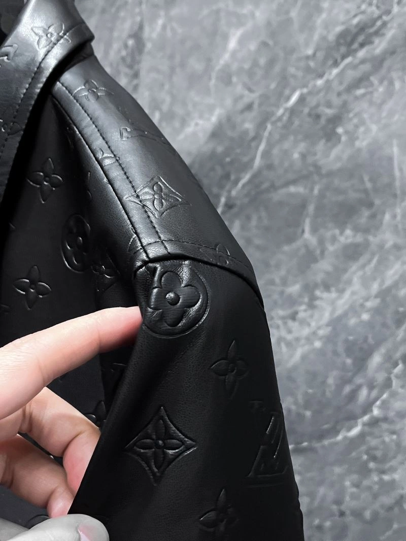 Official Louis Vuitton Outwear
