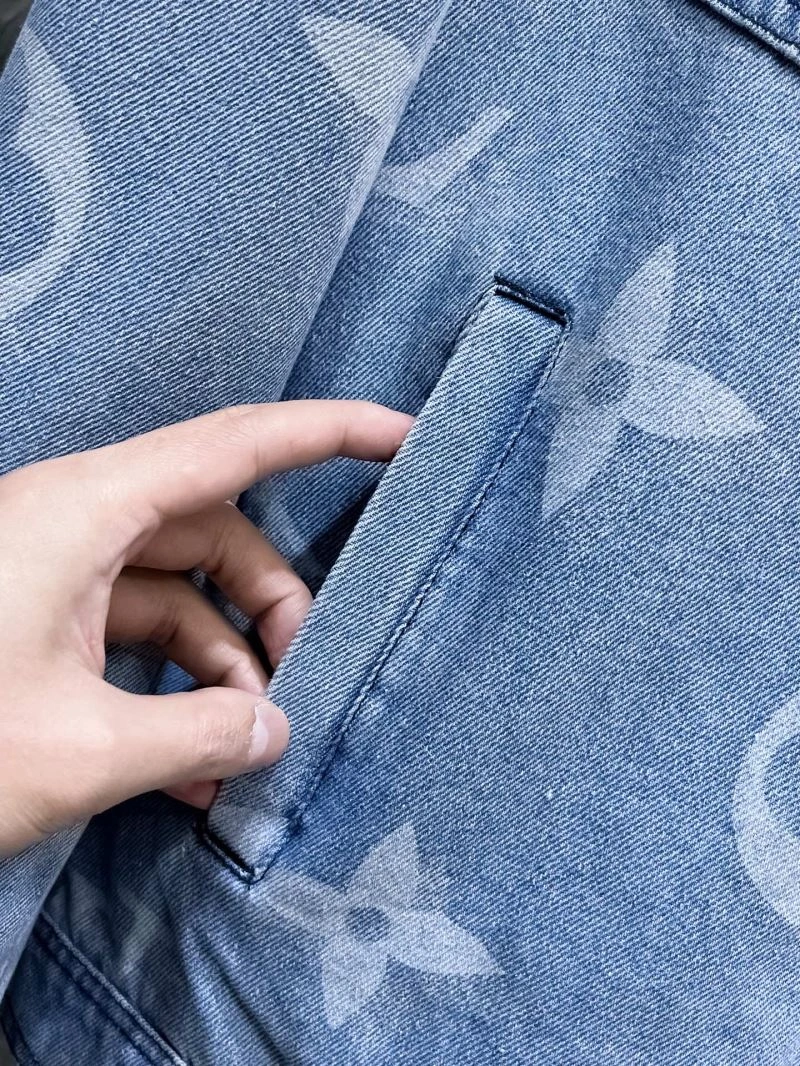 Low-cost Louis Vuitton Outwear