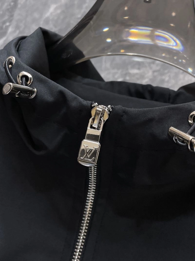 Original Louis Vuitton Outwear