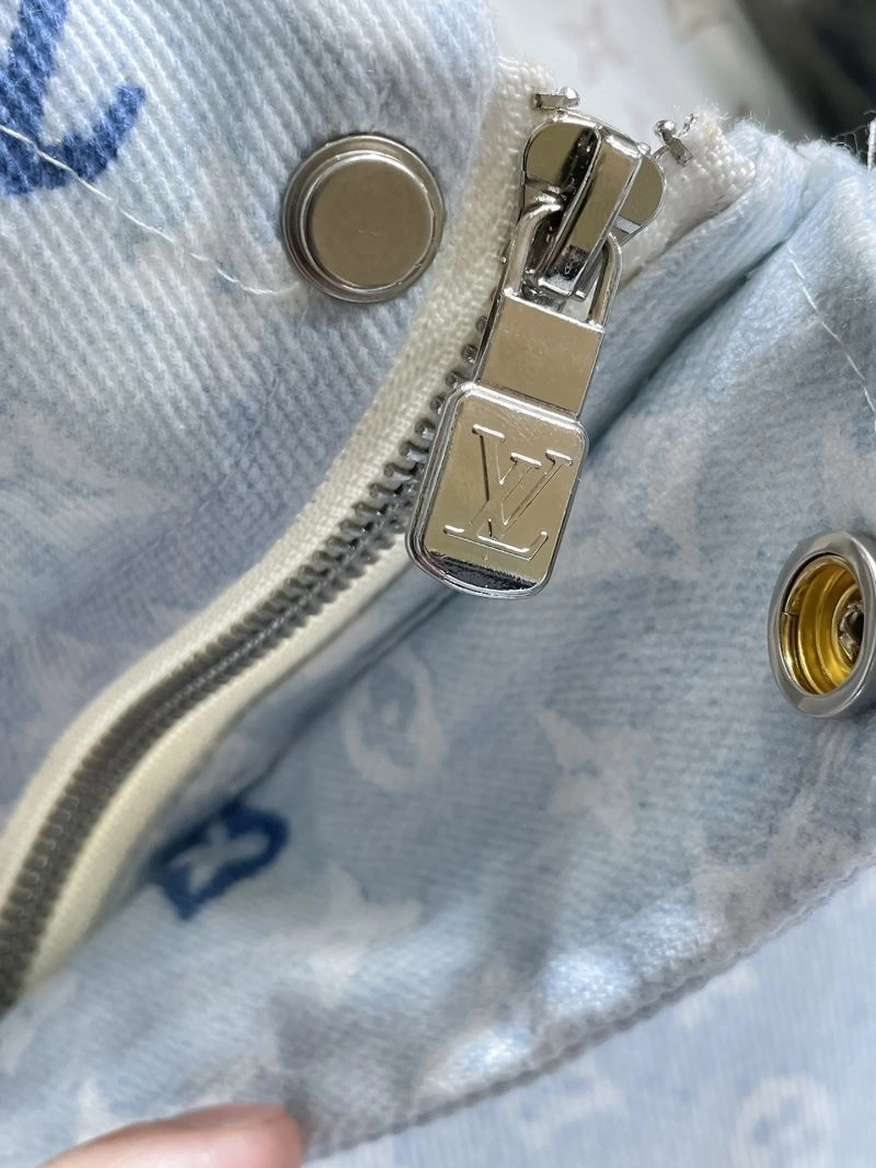 Cut-rate Louis Vuitton Outwear