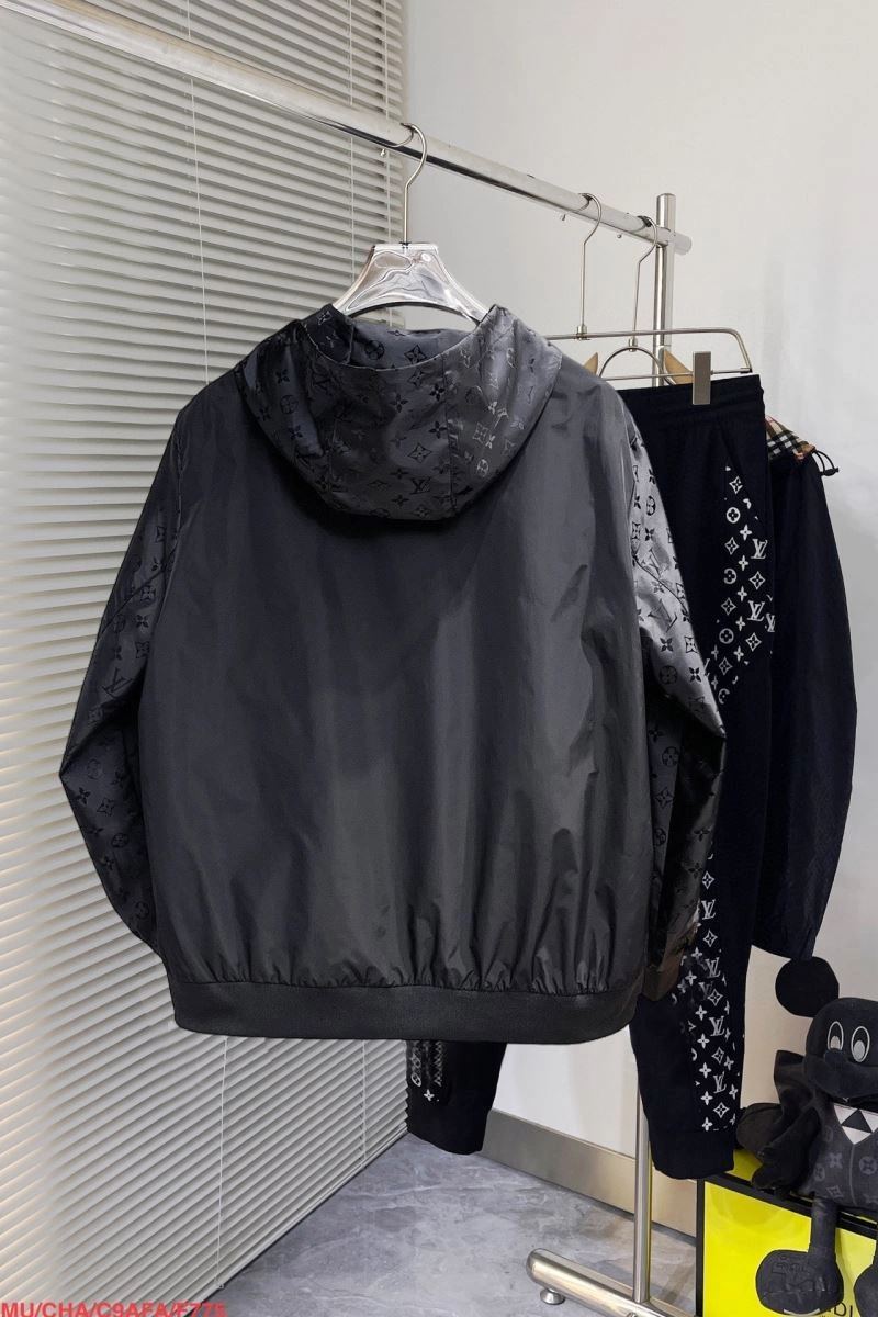 Precise copy Louis Vuitton Outwear