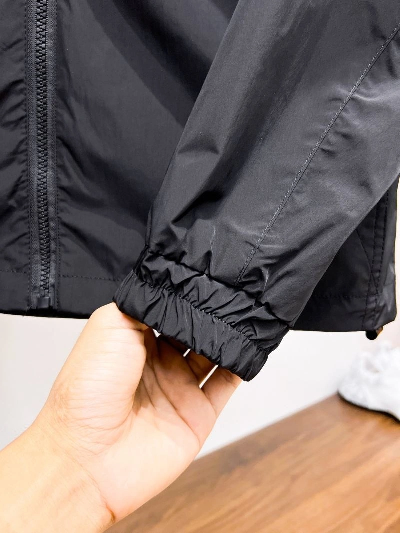 Accurate model Louis Vuitton Outwear