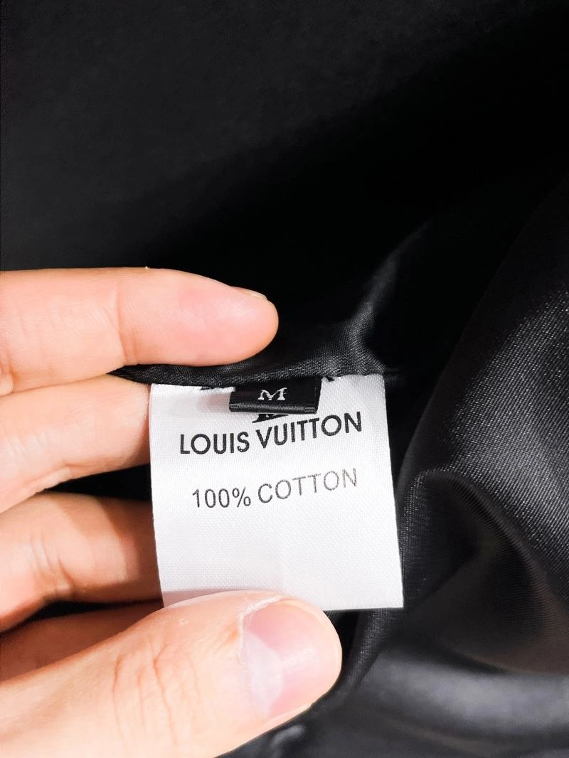 High accuracy Louis Vuitton Outwear