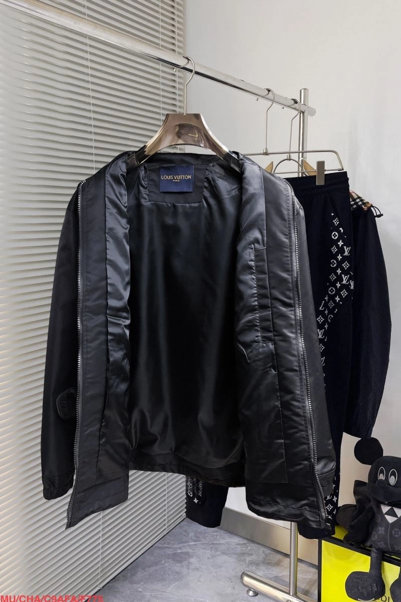 Low-cost Louis Vuitton Outwear