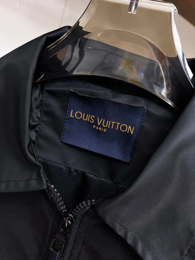 Low-cost Louis Vuitton Outwear