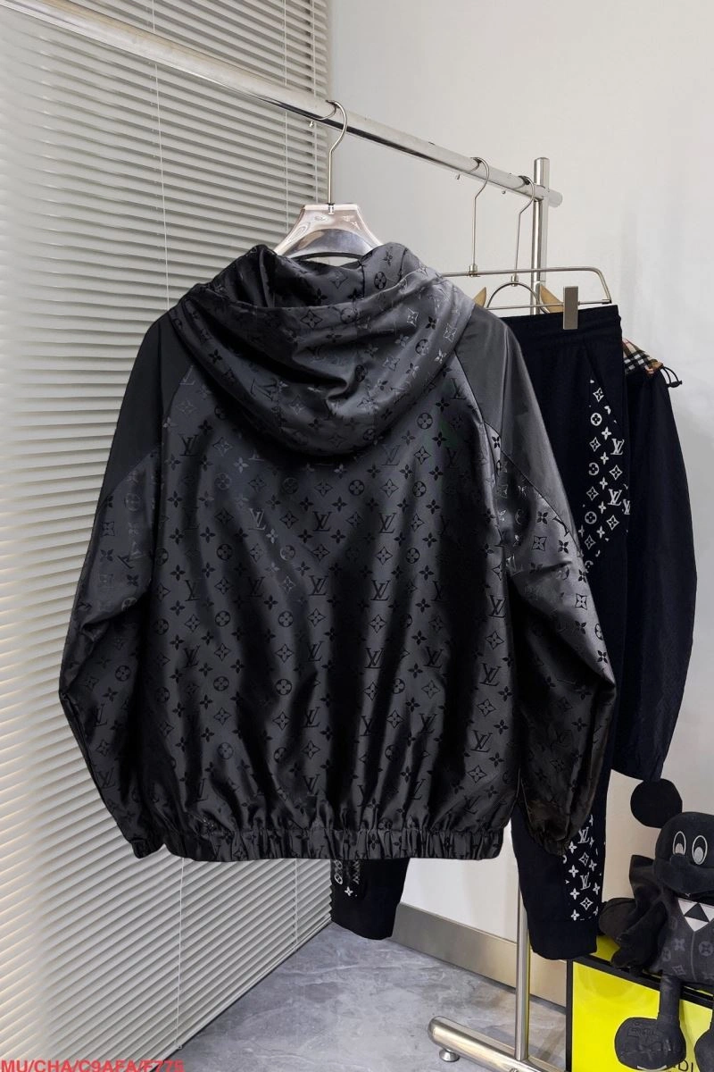 Perfect replica Louis Vuitton Outwear