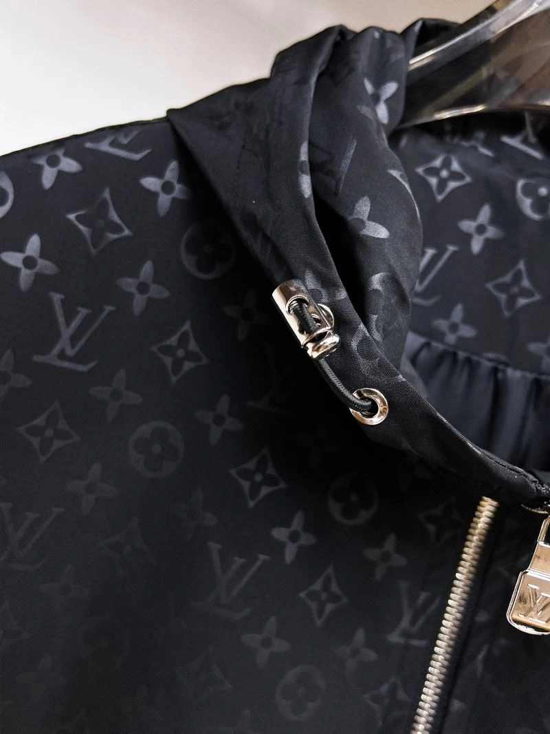 High fidelity Louis Vuitton Outwear
