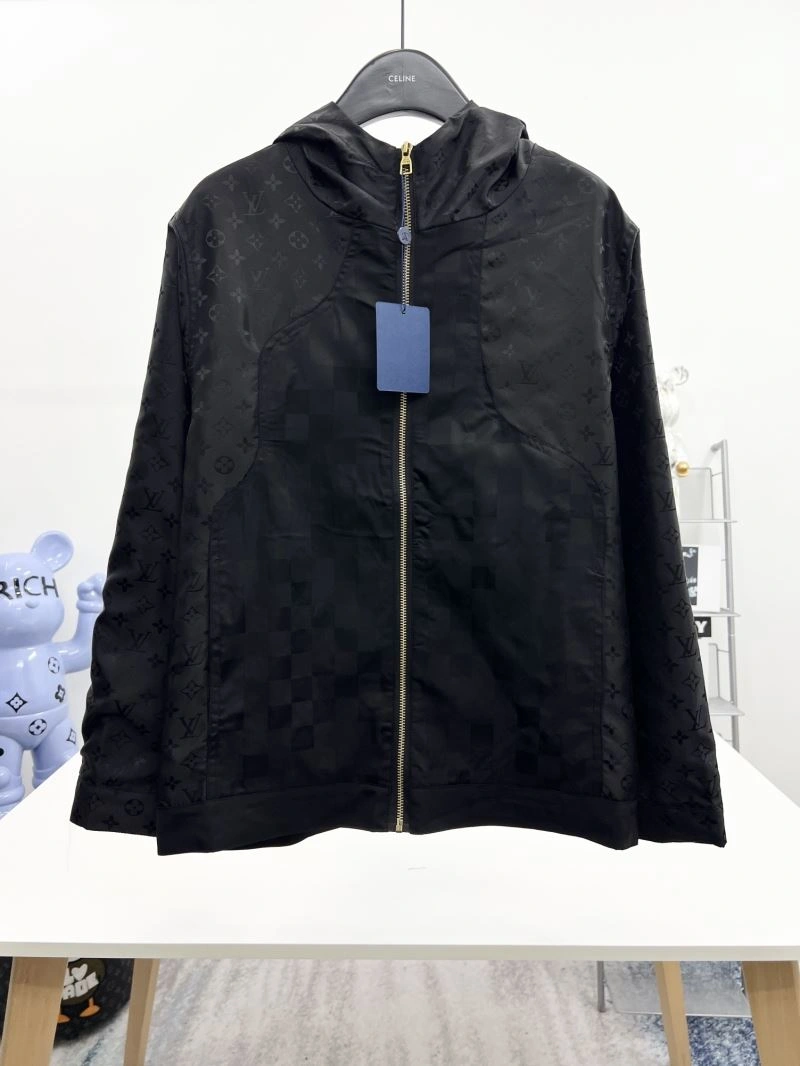 Louis Vuitton Outwear