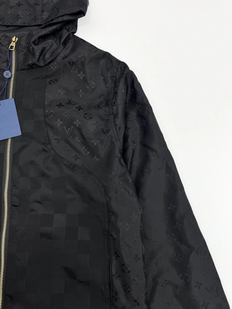High accuracy Louis Vuitton Outwear