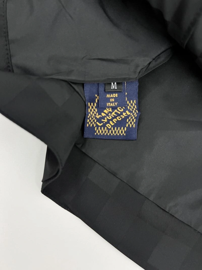 High accuracy Louis Vuitton Outwear
