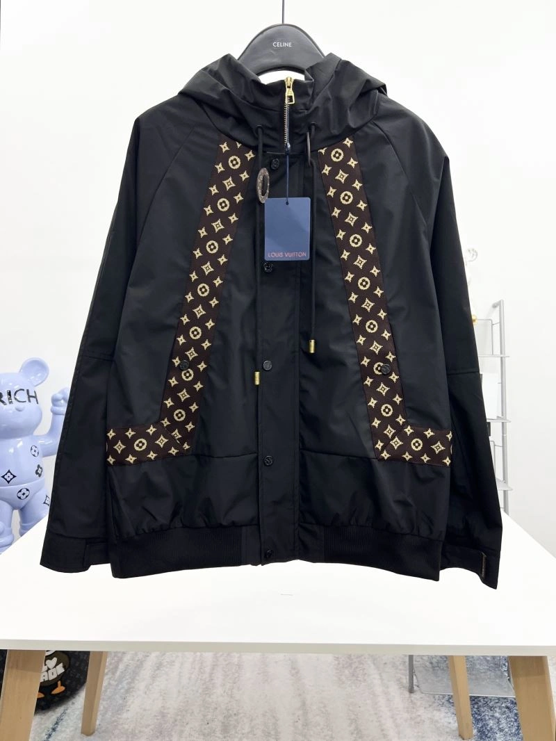 Louis Vuitton Outwear