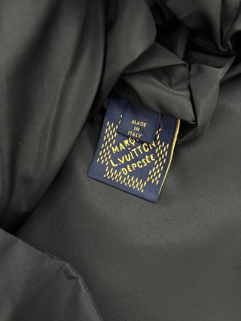 Real Louis Vuitton Outwear