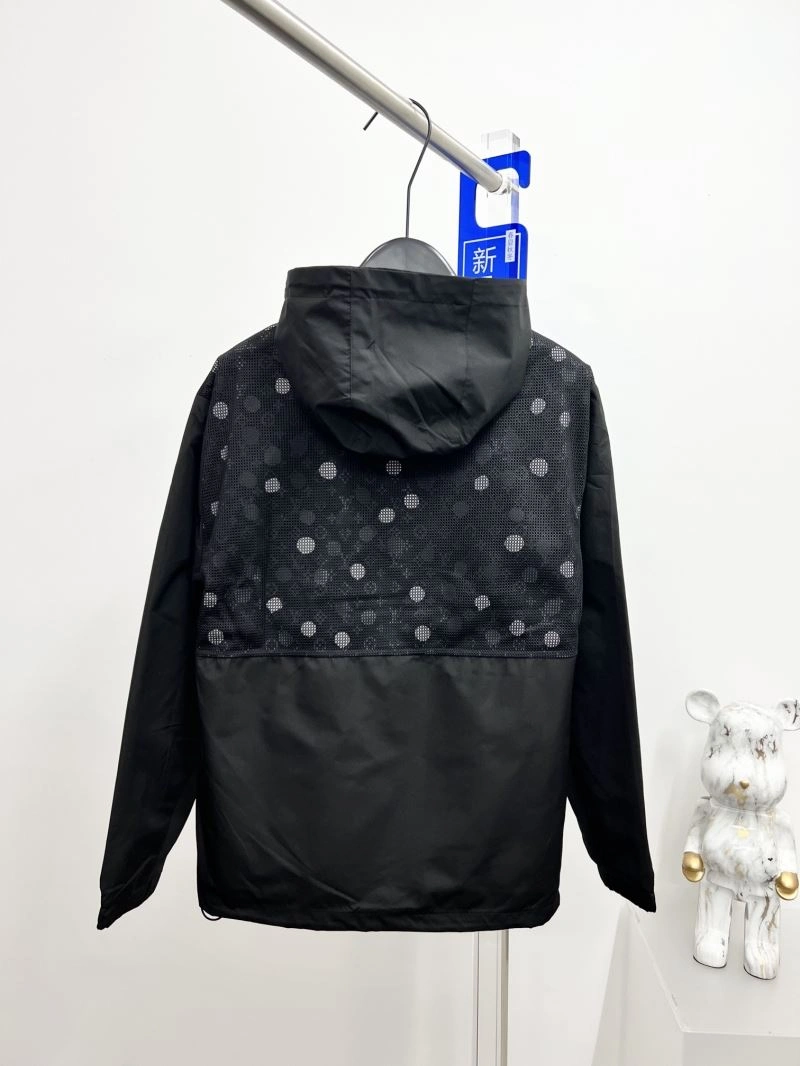 Bargain Louis Vuitton Outwear