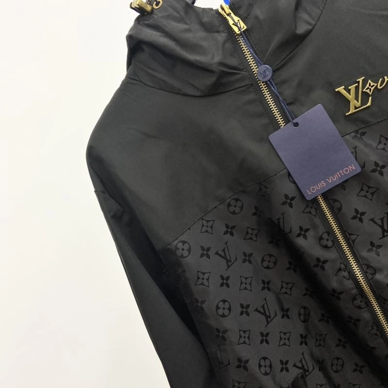 Inexpensive Louis Vuitton Outwear