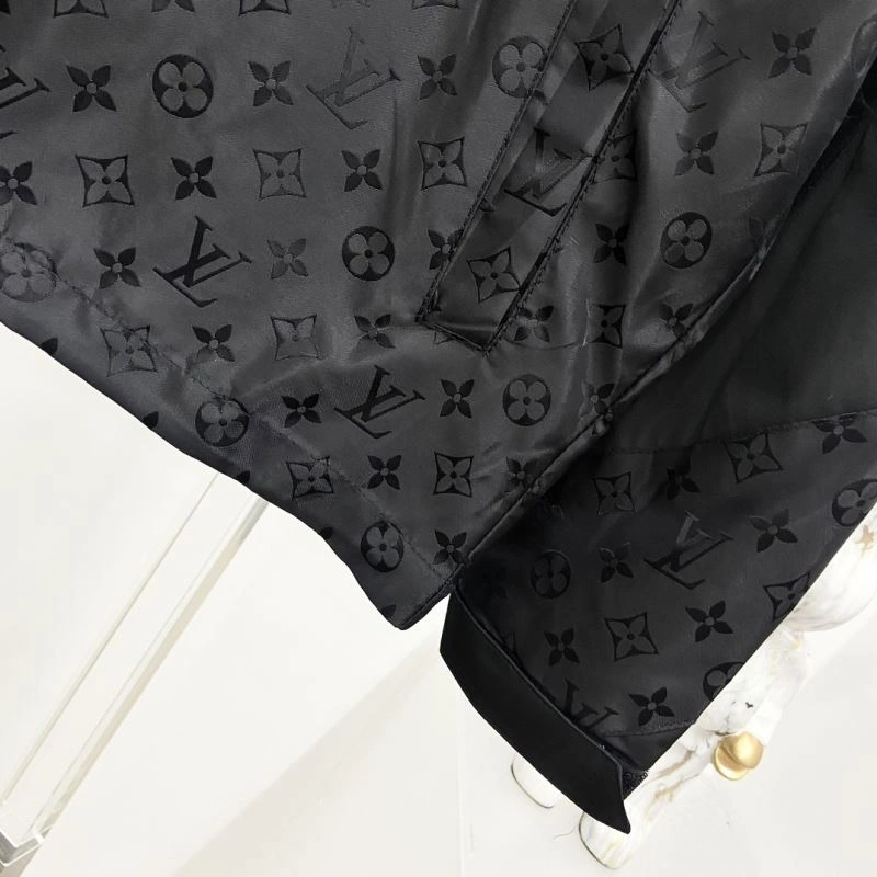 Inexpensive Louis Vuitton Outwear