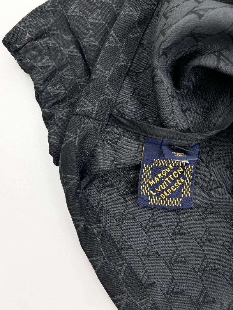 Genuine Louis Vuitton Outwear