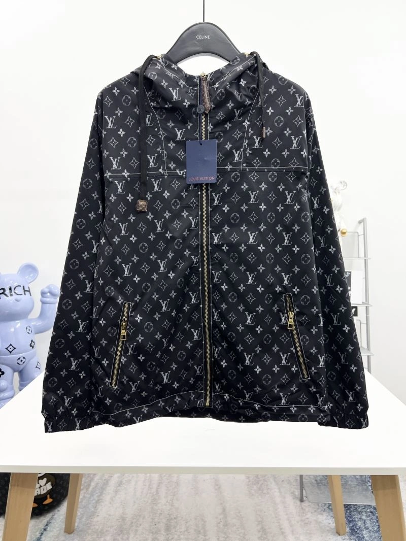 Louis Vuitton Outwear