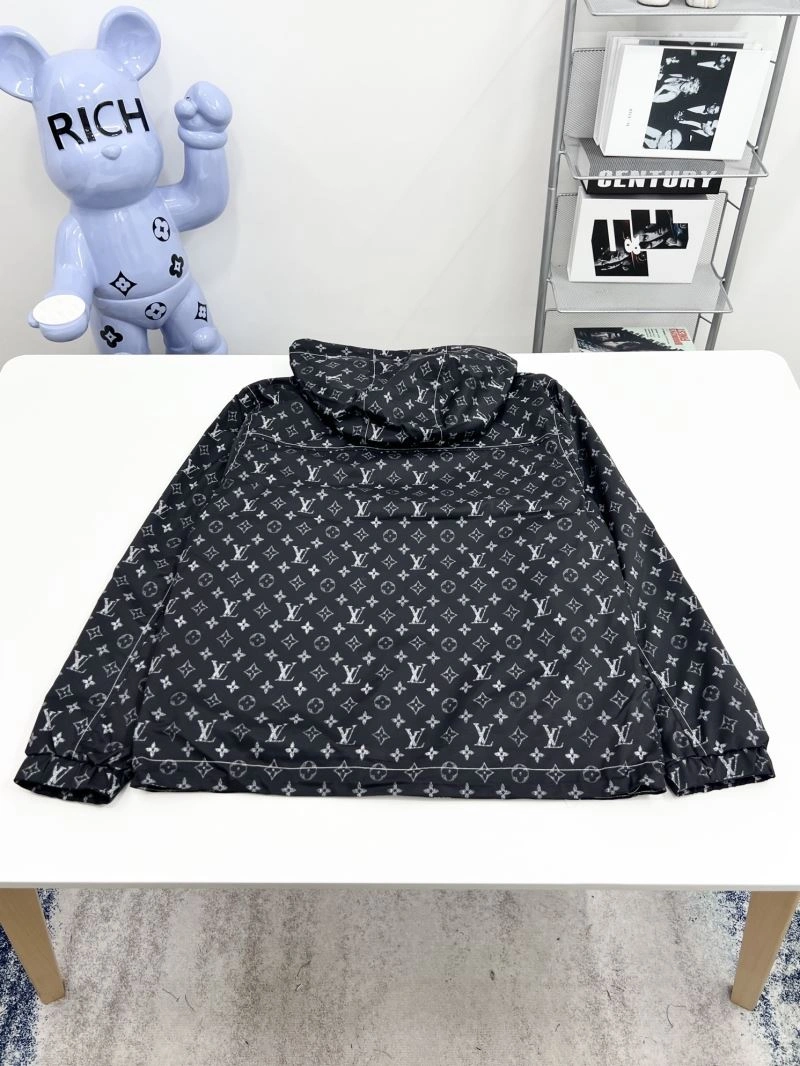 Original Louis Vuitton Outwear