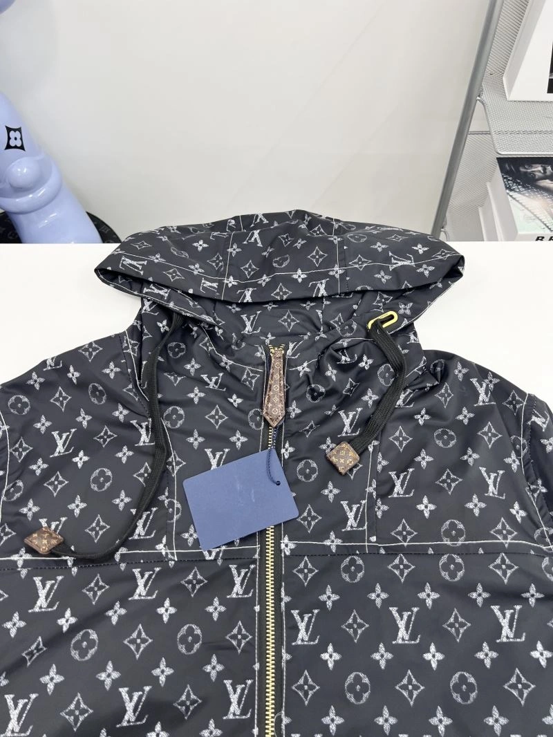 Original Louis Vuitton Outwear