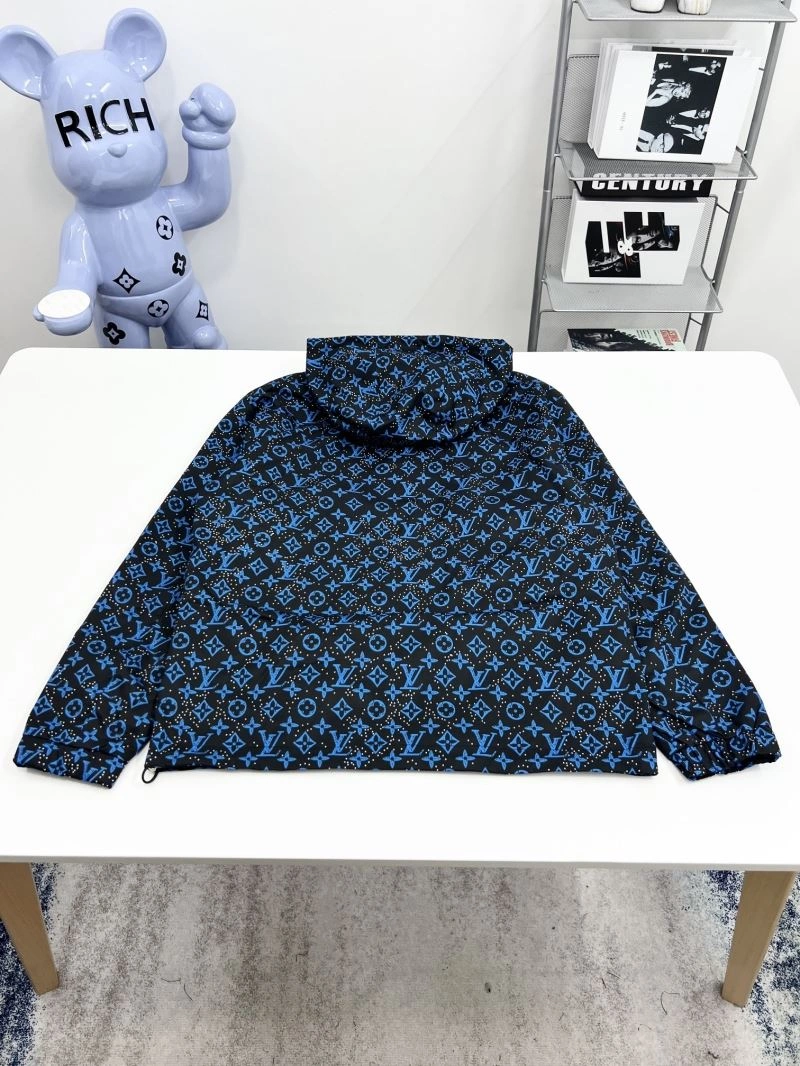 High accuracy Louis Vuitton Outwear