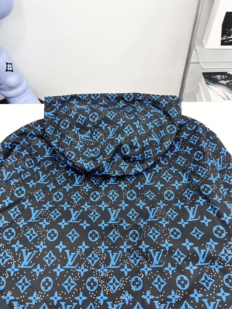 High accuracy Louis Vuitton Outwear