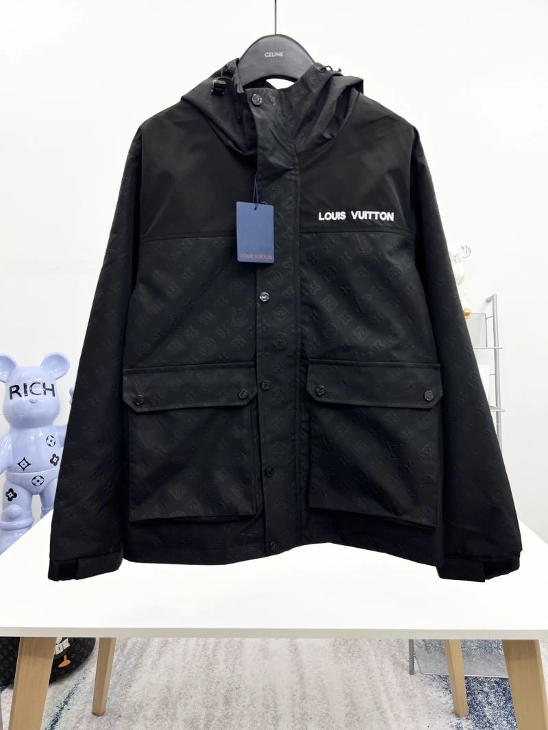 Louis Vuitton Outwear