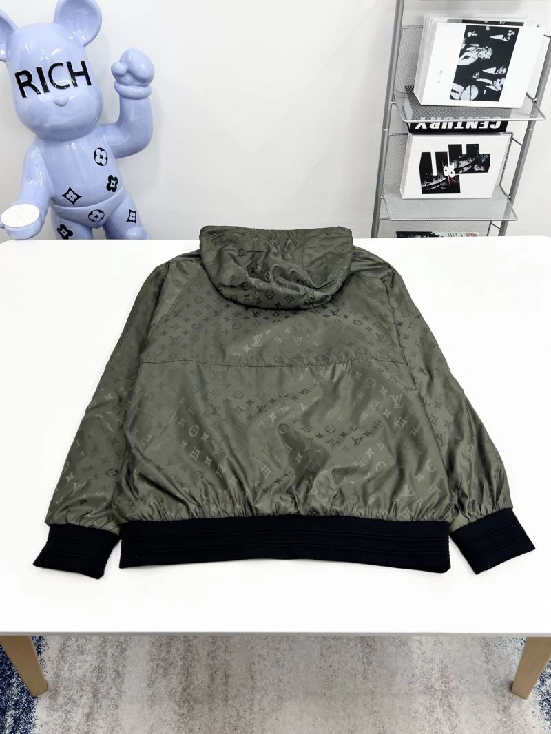High accuracy Louis Vuitton Outwear