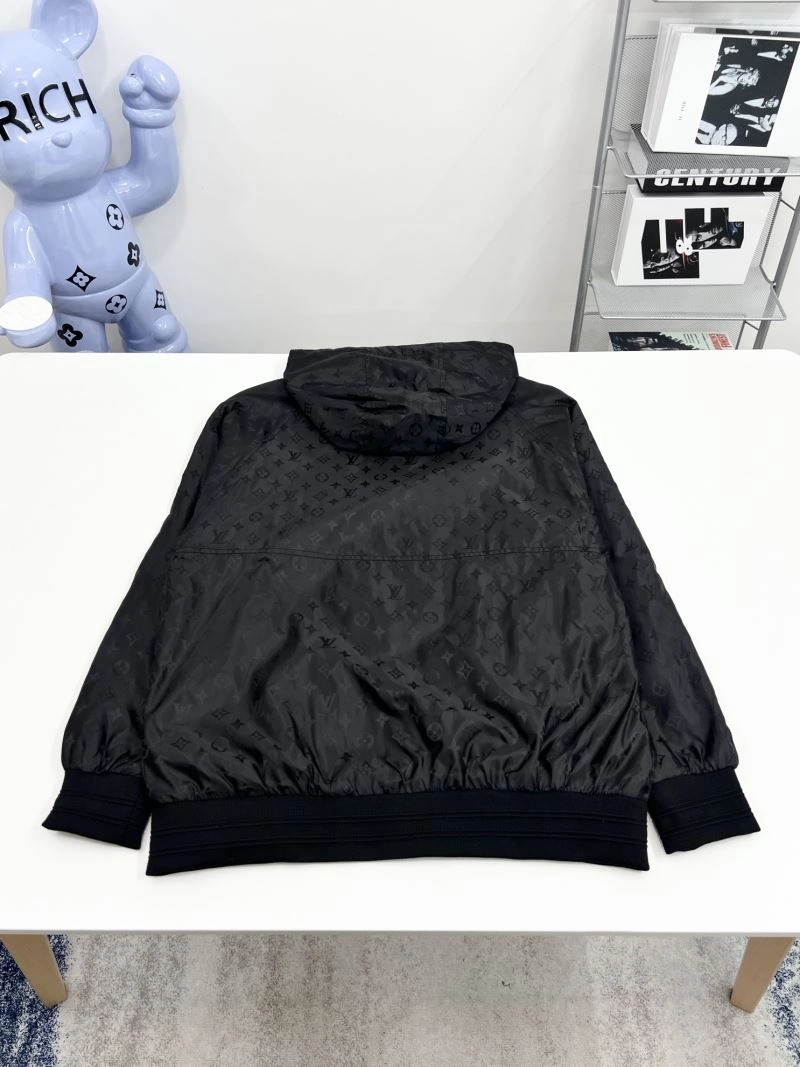 Exact replica Louis Vuitton Outwear