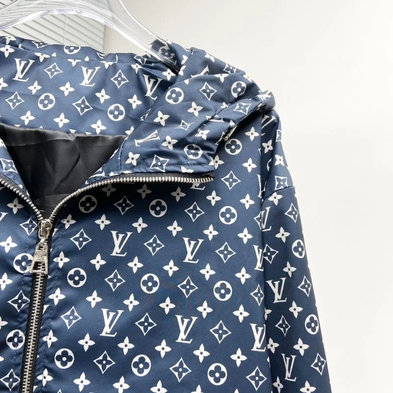 High accuracy Louis Vuitton Outwear