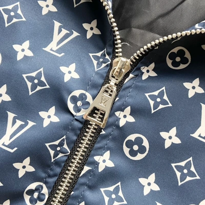 High accuracy Louis Vuitton Outwear
