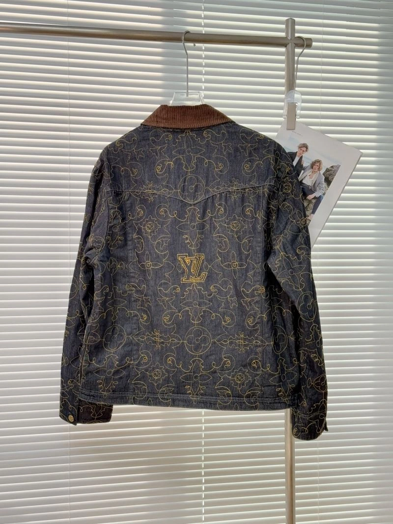 Legit Louis Vuitton Outwear