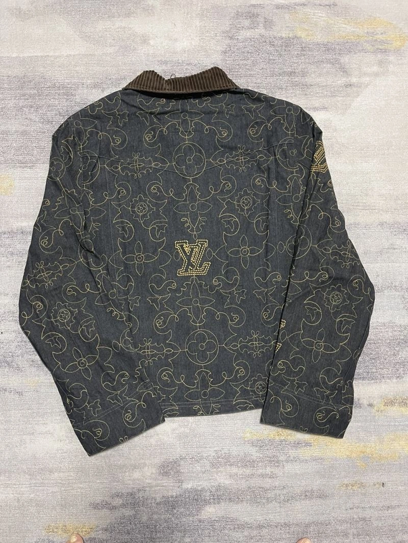 Bargain Louis Vuitton Outwear