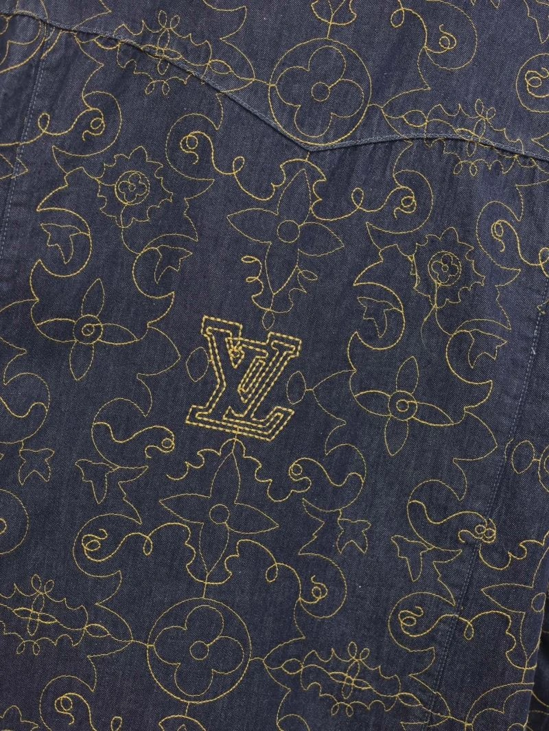 Top mirror Louis Vuitton Outwear