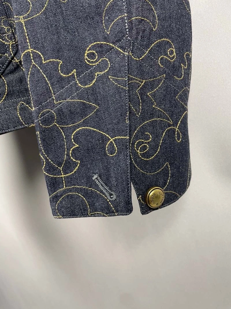 Exact replica Louis Vuitton Outwear